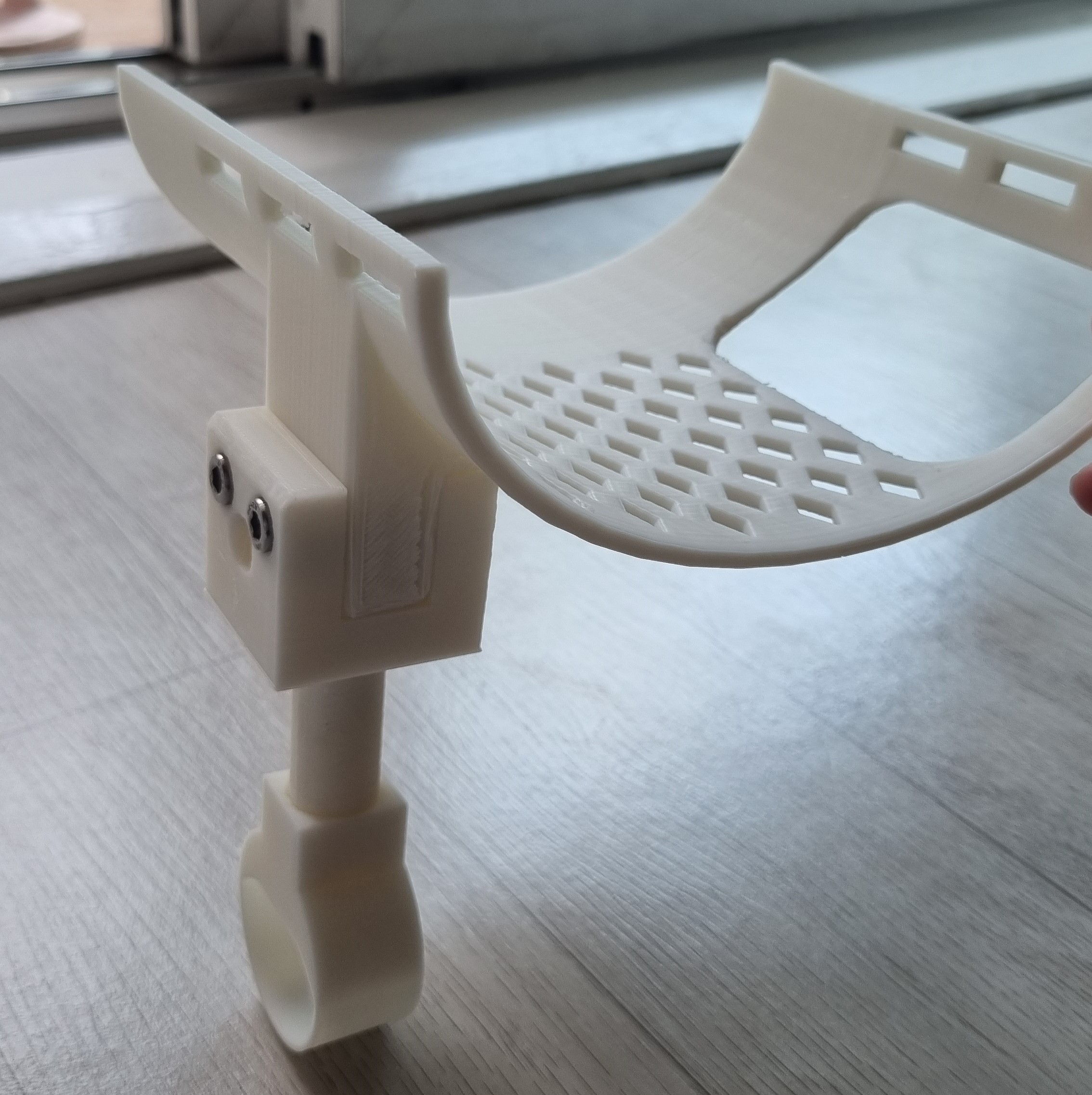 KAIST 박사가 운영하는 "3D 프린팅 출력대행" - 크몽