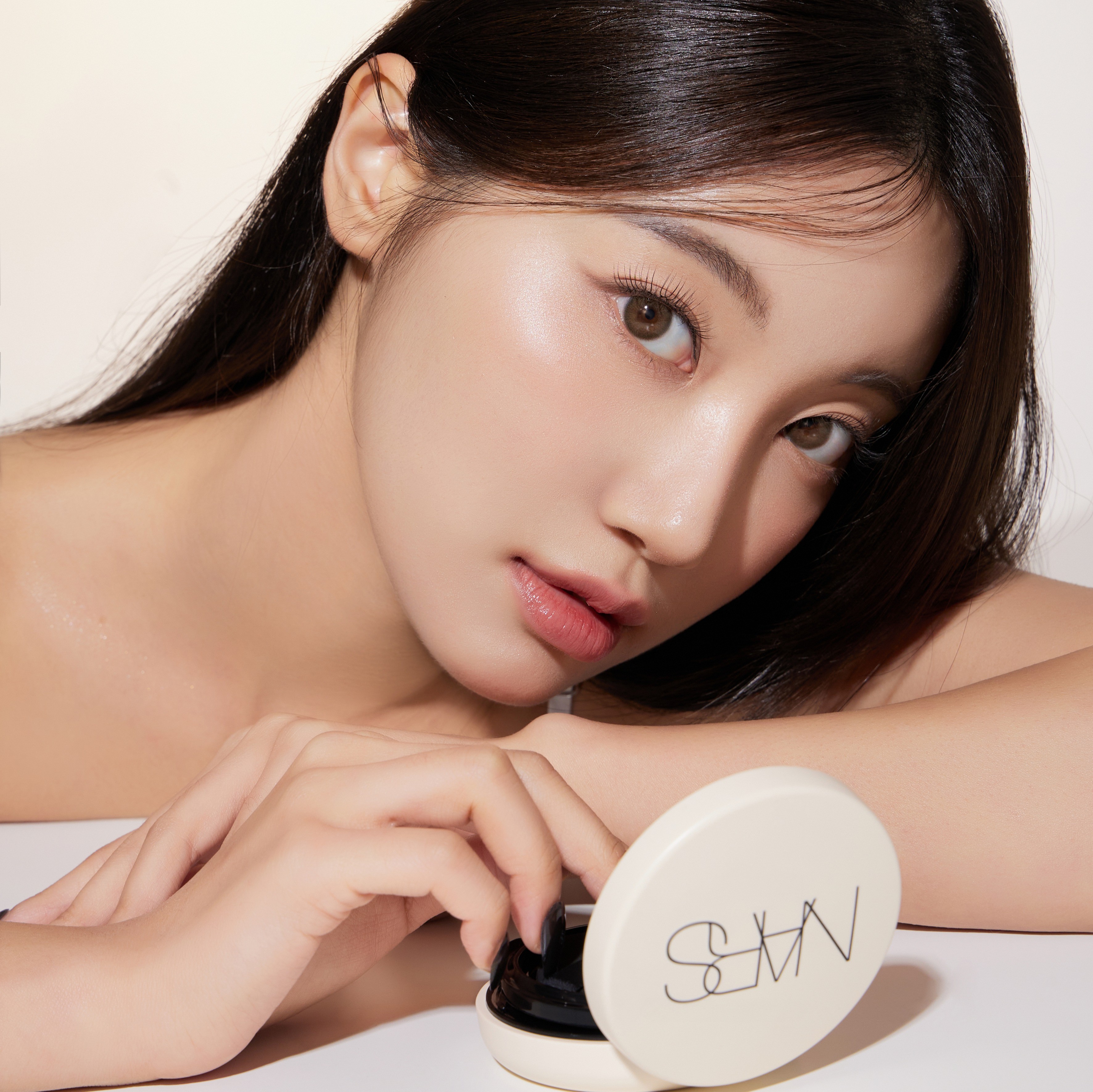 [촬영/리터칭/기획] NARS, 제품·홍보 사진 포트폴리오 - 크몽