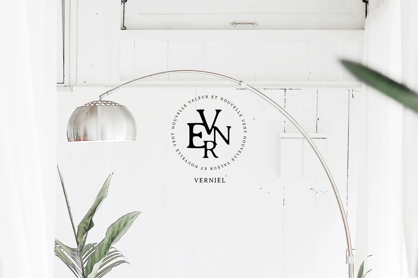 VERNIEL * 라이프 스타일 소품, 로고 디자인 포트폴리오 - 크몽