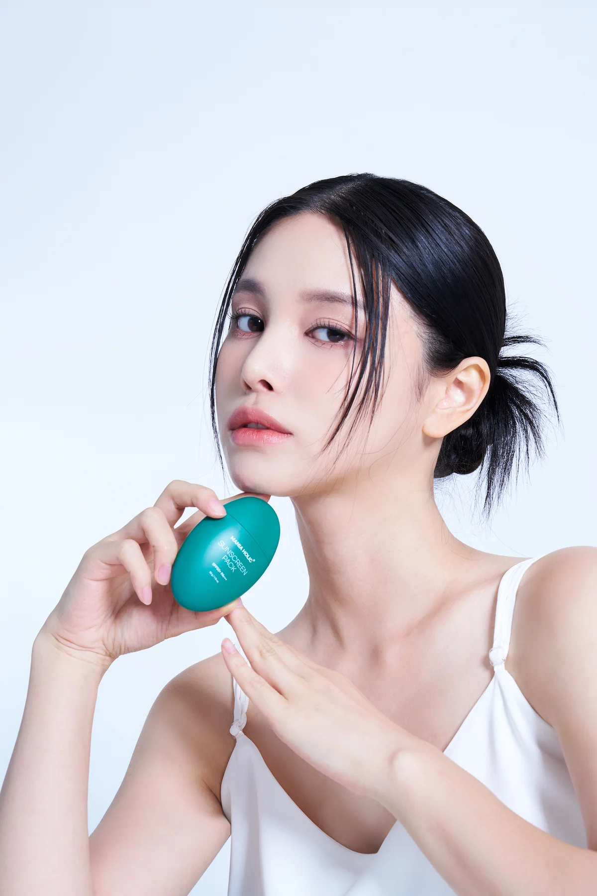 [촬영 / 리터칭] MANIA HOLIC 브랜드 모델 및 제품 촬영, 제품·홍보 사진 포트폴리오 - 크몽