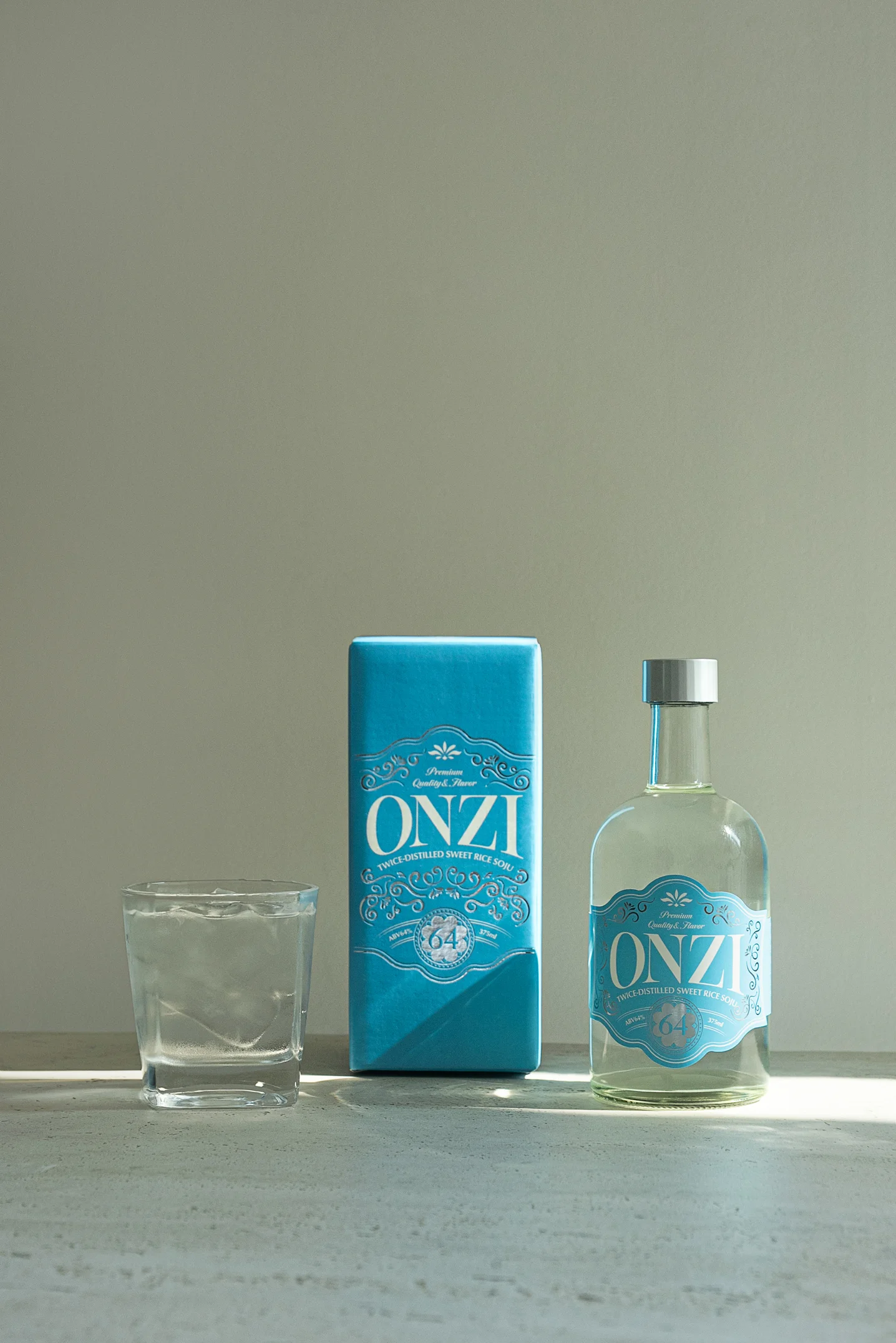 [제품사진] 온지술도가 온지소주 ONZI SULDOGA ONZI SOJU, 제품·홍보 사진 포트폴리오 - 크몽