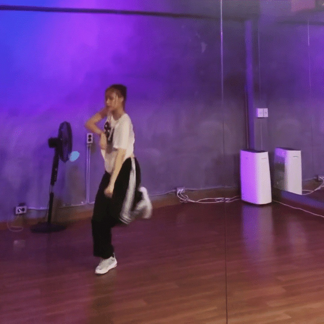 Russ - Aw Aw, 댄스 레슨 포트폴리오 - 크몽