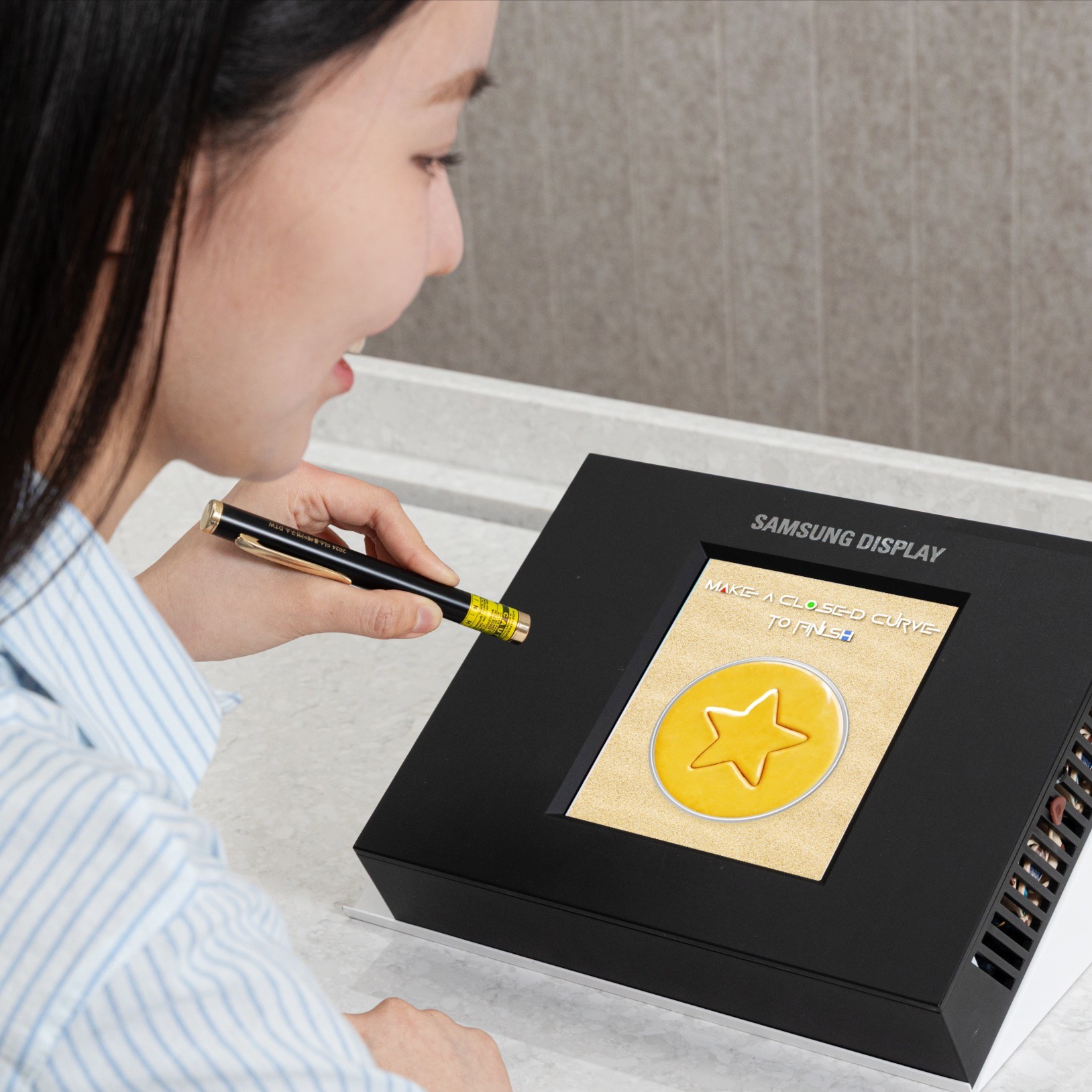 [촬영] 삼성디스플레이, 차원 다른 R&D 성과 'SID 2025'에서 공개 보도사진 촬영, 제품·홍보 사진 포트폴리오 - 크몽